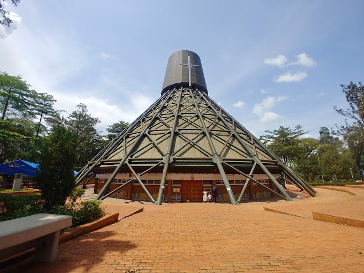 Best Cultural Sites in Uganda | Heritage, Kingdoms & Religious Landmarks